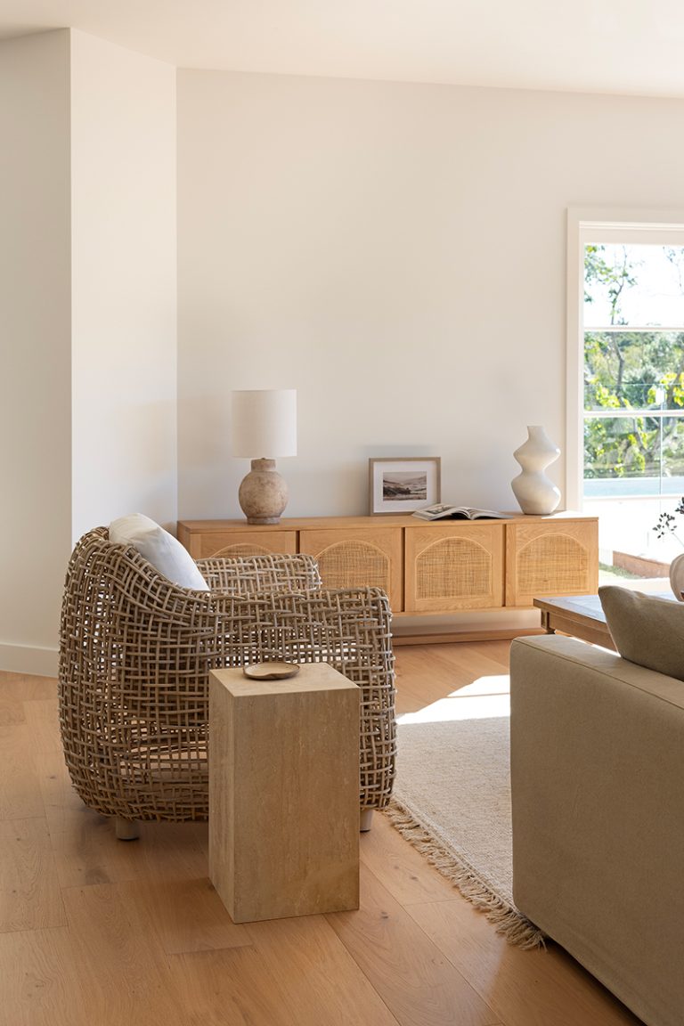 Clovelly Entertainment Unit - Four Door - Arch Windows - Natural ...