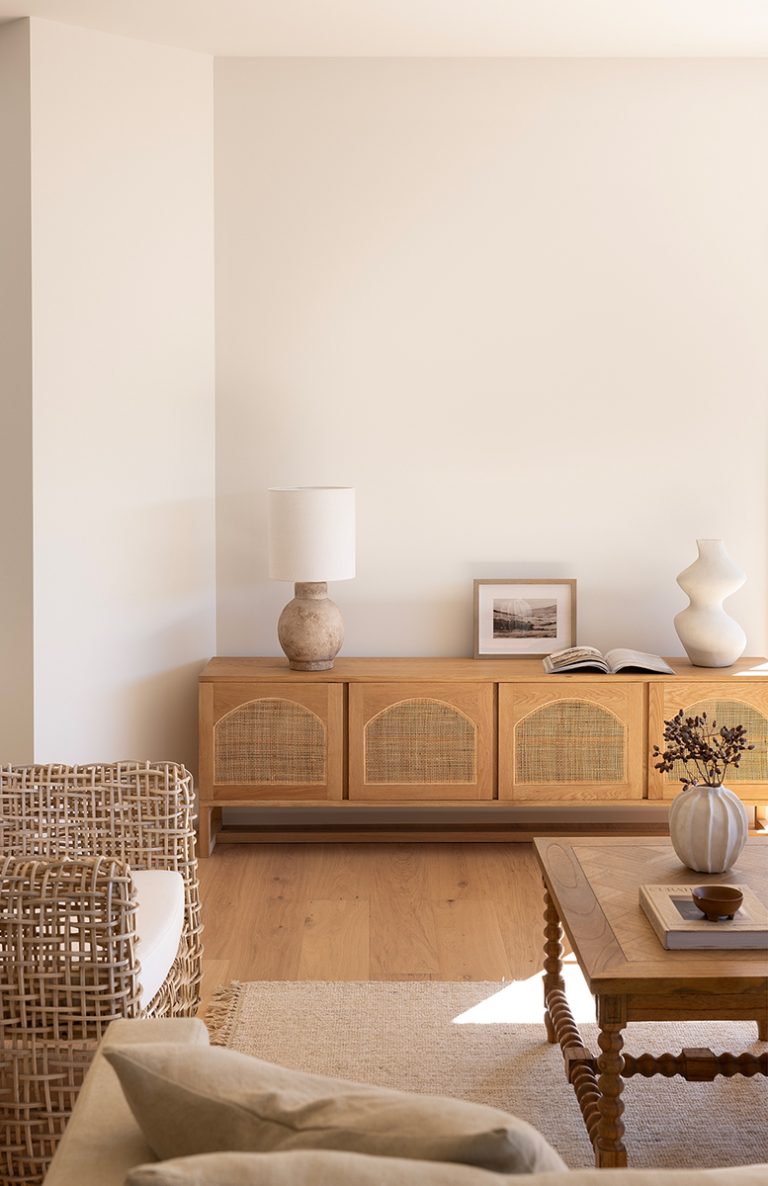 Clovelly Entertainment Unit - Four Door - Arch Windows - Natural ...
