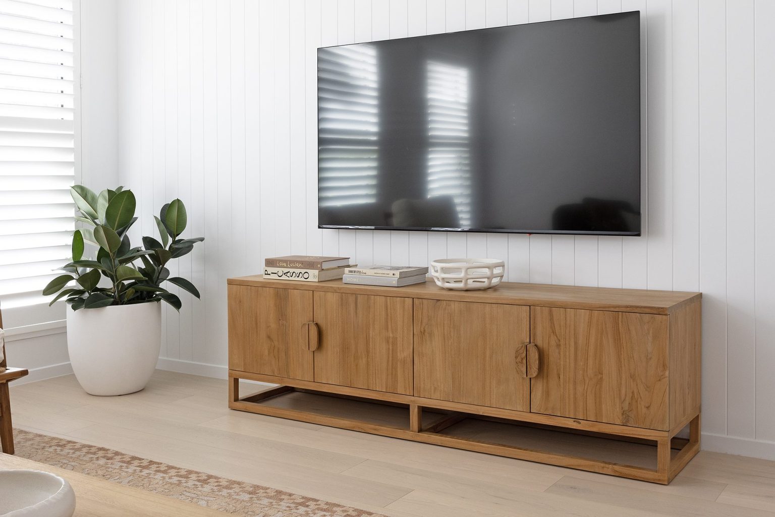 3m Entertainment Units | Long TV Units by Abide Interiors